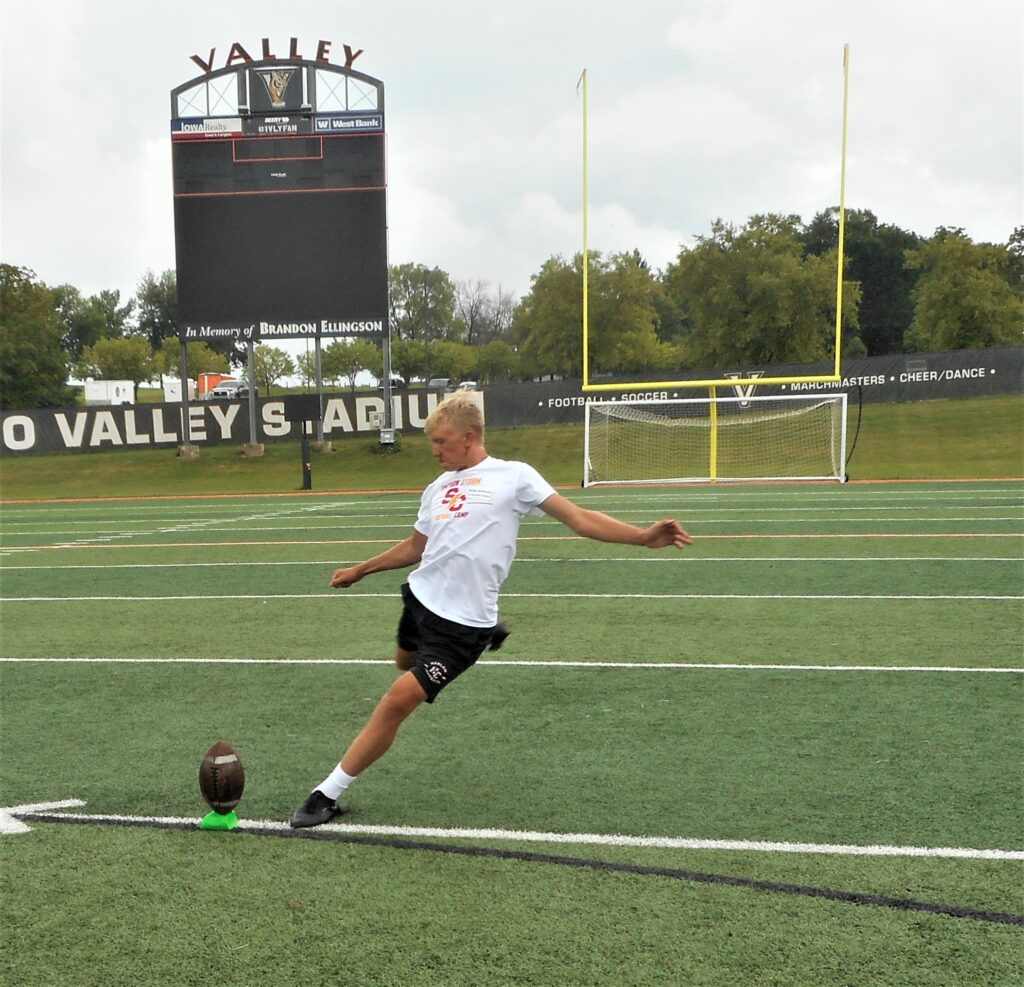 Midwest Kicking | About Us